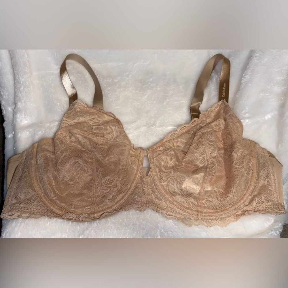 Calvin Klein Nude Lace Bra 44c Euc - Gem
